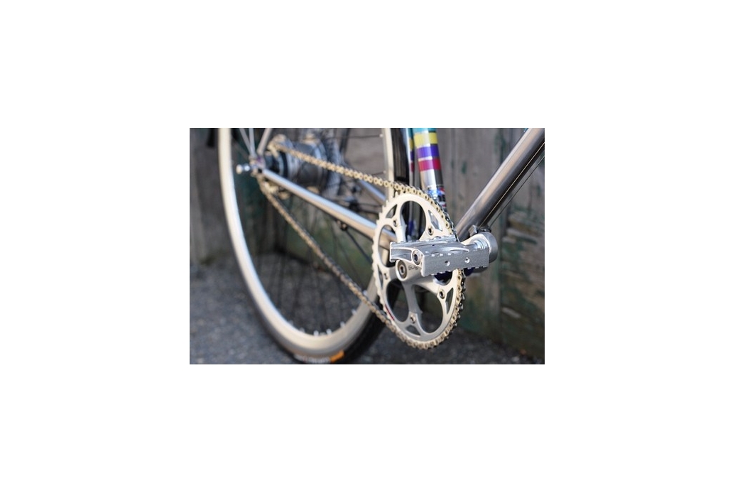 Sugino RD2 Track Silver 46T 165mm Crankset | Biciclasica.com