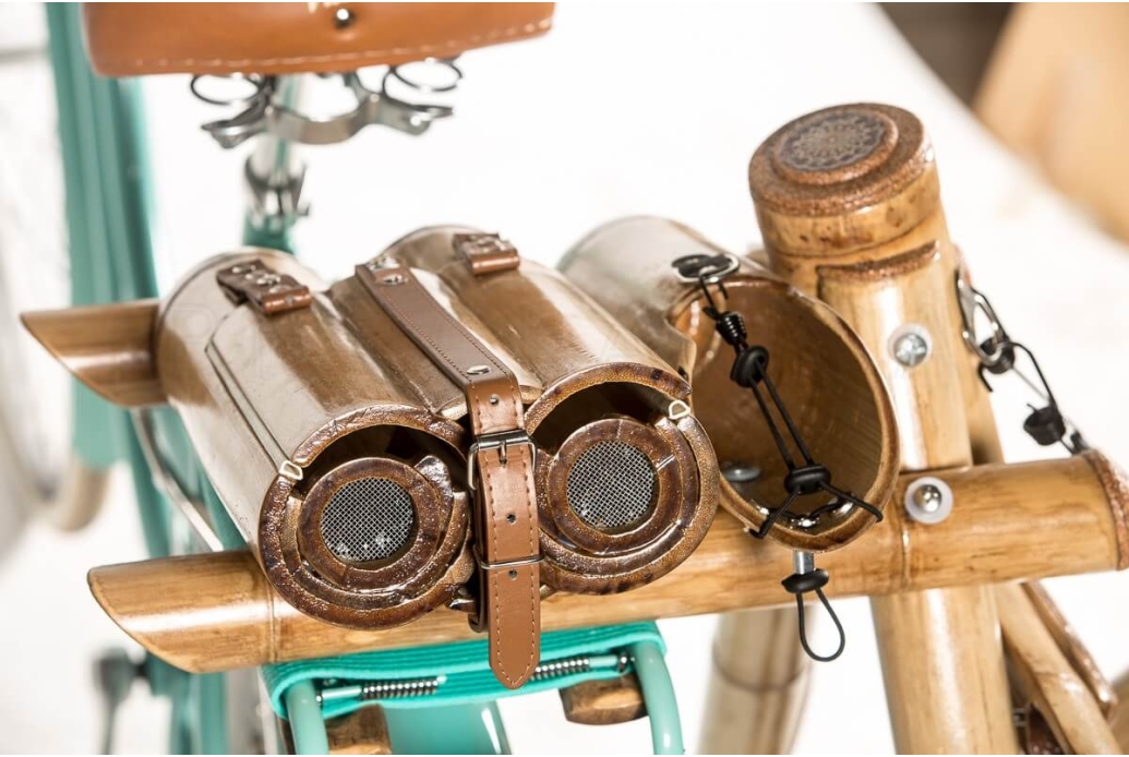 Surfbrettständer aus Bambus | Biciclasica.com