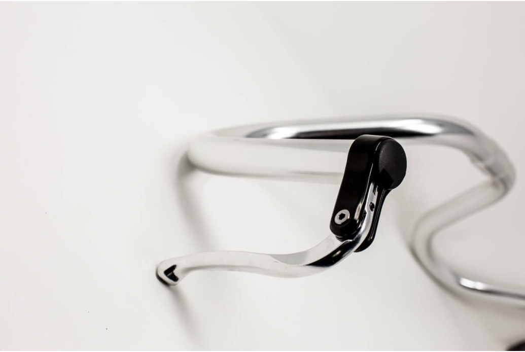 Inverted Saccon brake levers