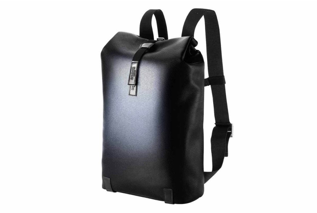Brooks Pickwick reflective leather backpack - black 12L | Biciclasica.com